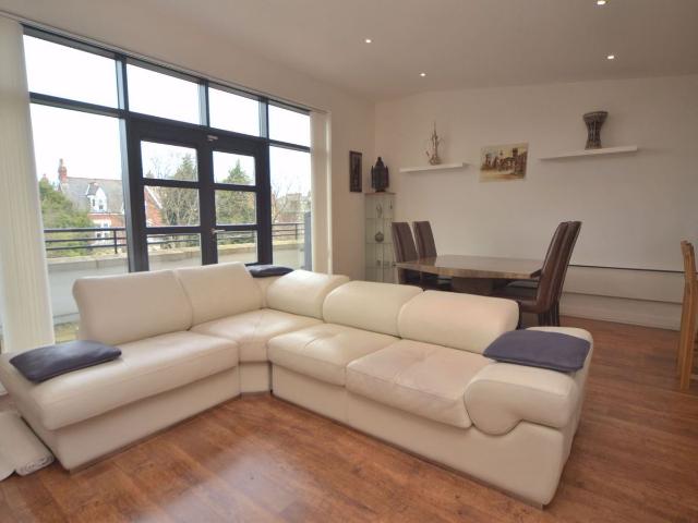 Thornlea Court, Thornhill, Sunderland SR2, 3 bed flat to rent, £900 pcm | PrimeLocation