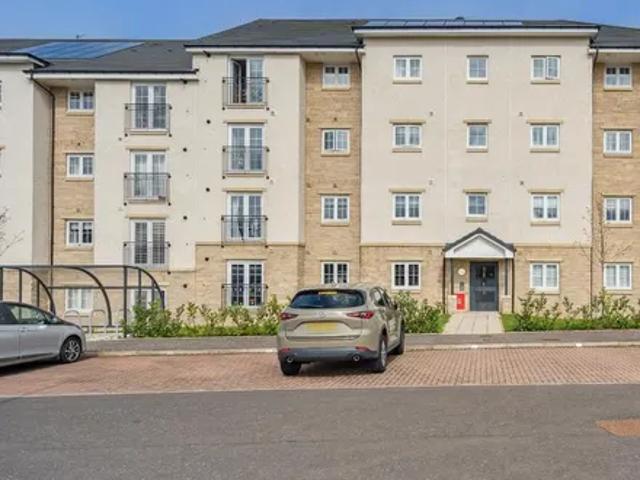 Thornliebank Road, Glasgow, G43 1EJ, United Kingdom | 2 bed apartment for rent #122488724 | Rentberry
