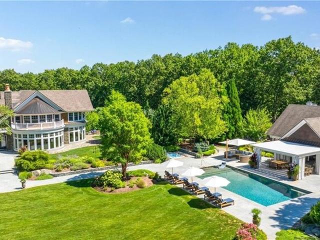 Thornton Way, North Kingstown, Home For Sale