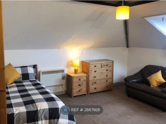 Thornton Manor, Ryde PO33, Room to rent, £600 pcm | PrimeLocation