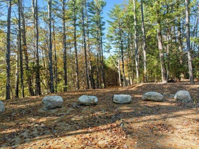 Thornton NH 03285 104833427