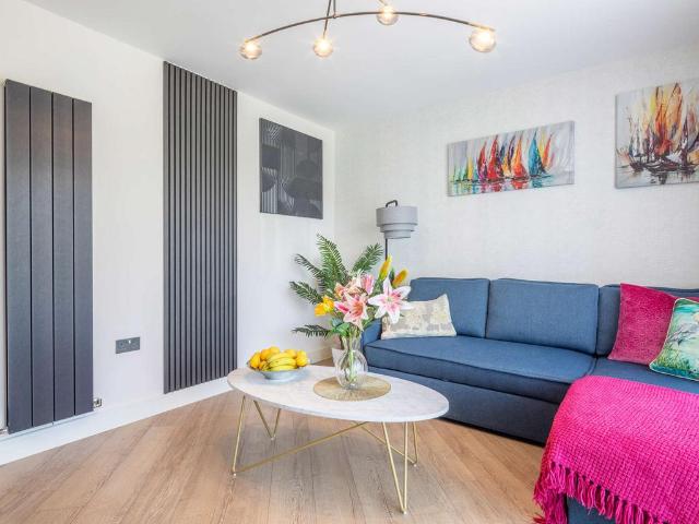 Thornton Road, Girton CB3 1 bed apartment to rent £2,150 pcm £496 pw