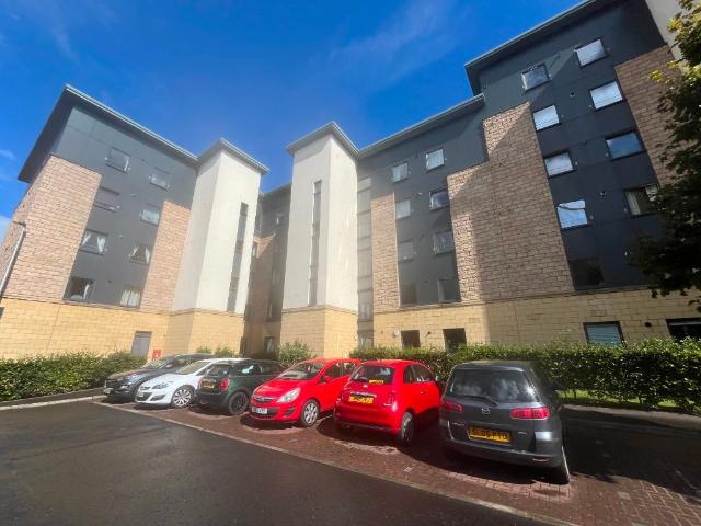 Thorntreeside, Edinburgh EH6, 2 bed flat to rent, £1,495 pcm | PrimeLocation