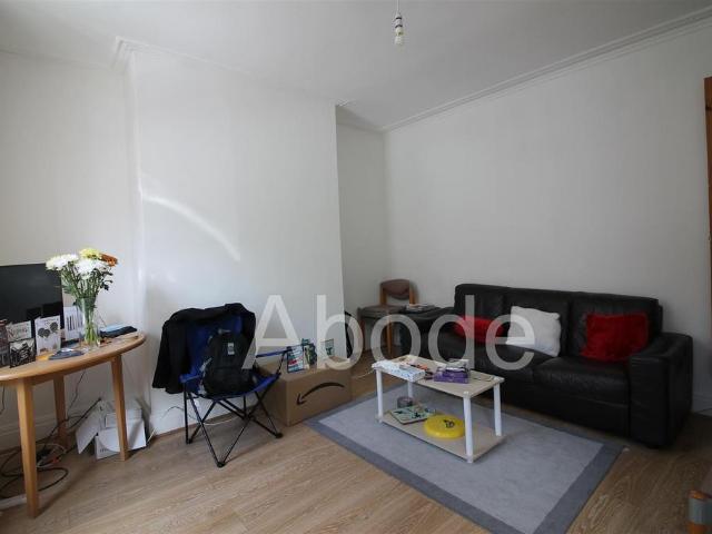 Thornville Road, Hyde Park, Leeds 2 bed house to rent £1,343 pcm £310 pw