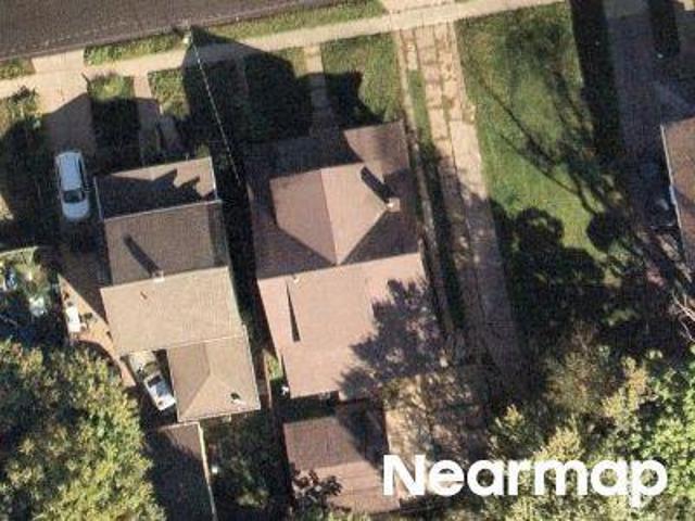 Thornwood Ave