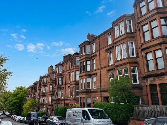 Thornwood Drive, Partick, Glasgow G11, 2 bed flat to rent, £1,200 pcm | PrimeLocation