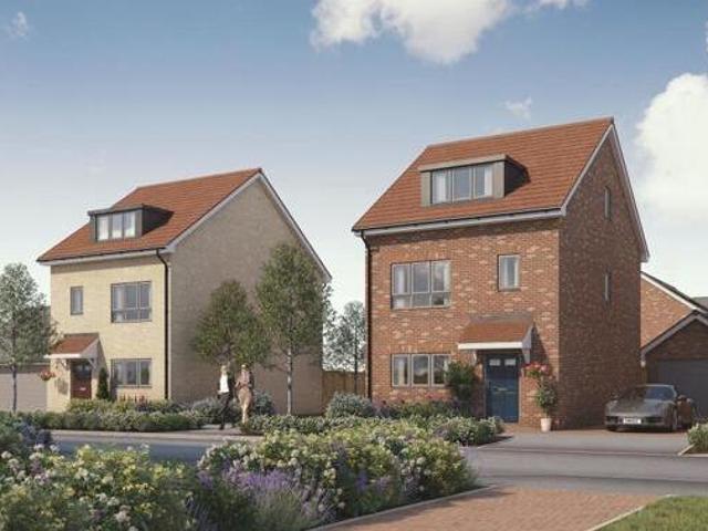 Thornwood Park, Thornwood, 4 Bedroom Detached