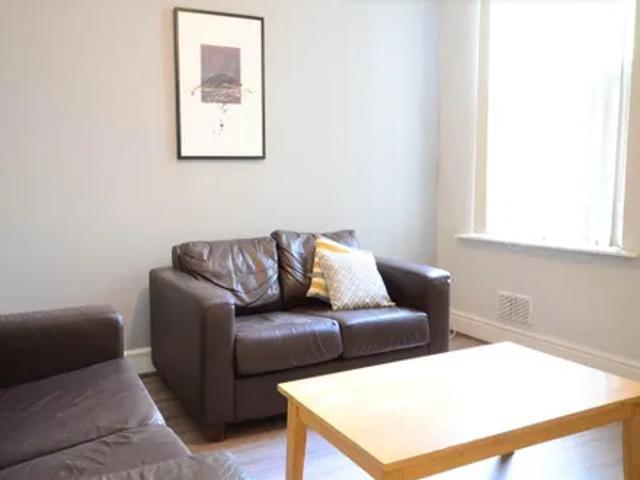 Thornycroft Road, Liverpool, L15 0EW, United Kingdom | Room for rent #124401907 | Rentberry