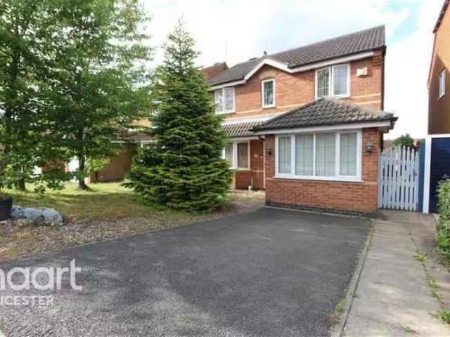 Thorpe Astley 4 bed detached house to rent £1,495 pcm £345.