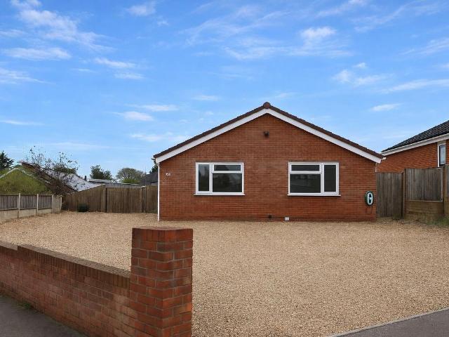 Thorpe Hamlet, Norwich NR1, 3 bed detached bungalow to rent, £1,400 pcm | PrimeLocation