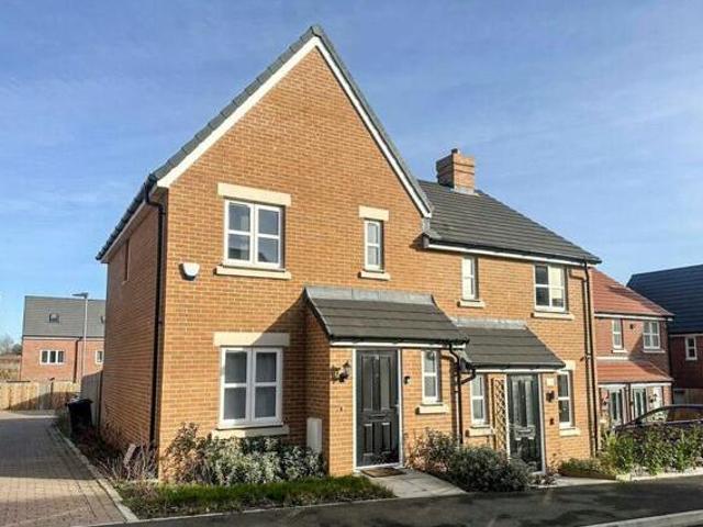 Thorpe Road, Bishop´s Stortford, 3 Bedroom Semi detached