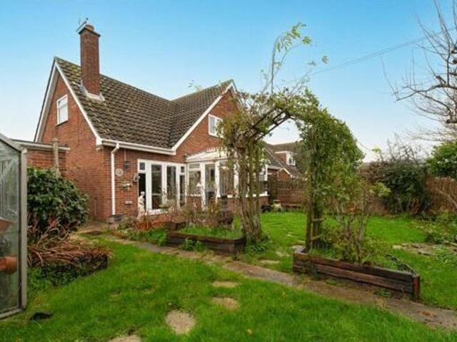 Thorpe Road, Clacton on sea, 3 Bedroom Semi detached