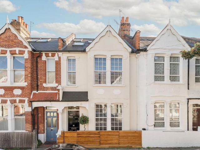 Thorpebank Road, London W12 3 bed house to rent £4,000 pcm £923 pw