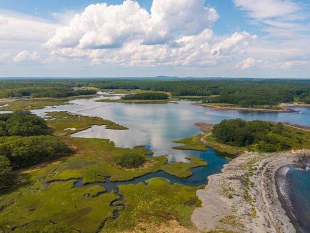Thaxter Ln, Kittery, Home For Sale