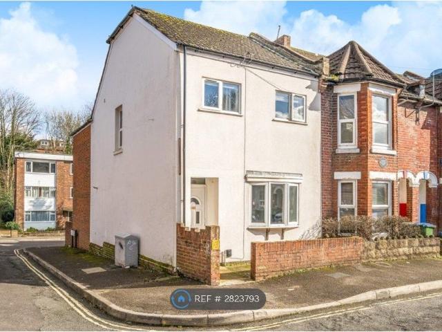 Thackeray Road, Southampton SO17, 5 bed end terrace house to rent, £2,166 pcm | PrimeLocation