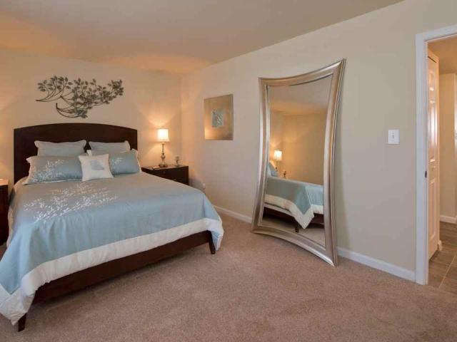 Thalia Gardens Apartments and Townhomes 1 Bedroom Apartment for Rent at 4129 Inverness Rd, Virginia Beach, VA 23452 North Central