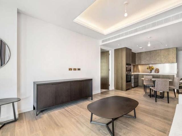 Thames City, Carnation Way, SW8