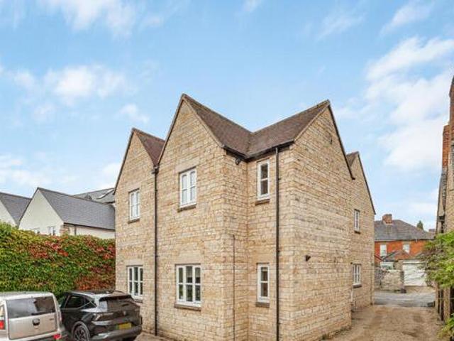 Thames Street, Eynsham, 2 Bedroom Apartment