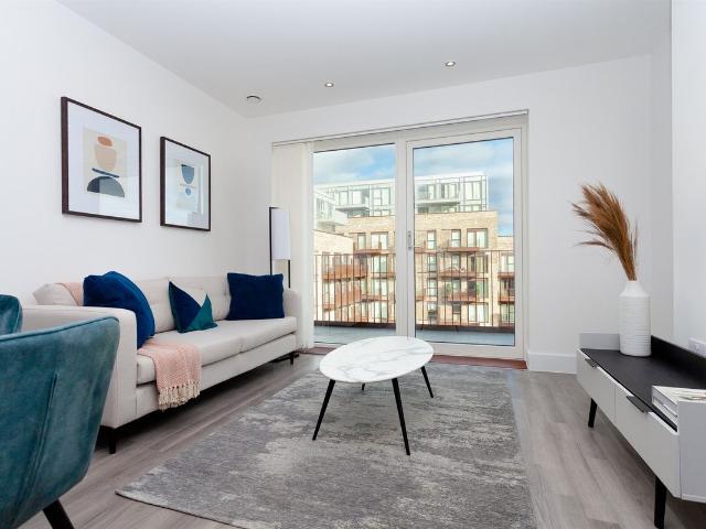 Thames Road, London E16, 1 bed flat to rent, £1,850 pcm | PrimeLocation