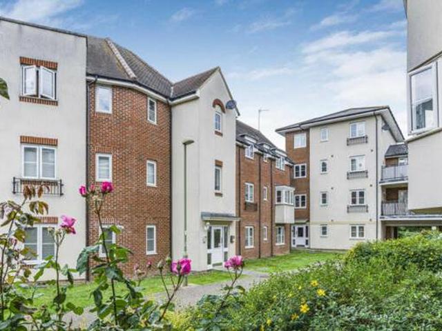Thames View, Abingdon, 2 Bedroom Apartment