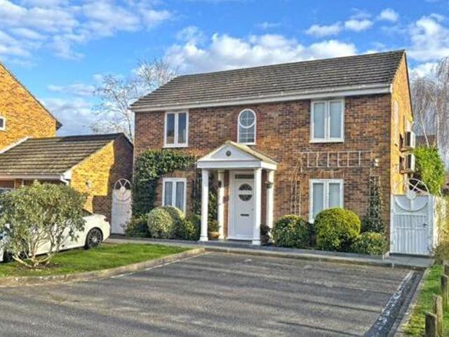 Thamesgate Close, Richmond, 5 Bedroom Detached