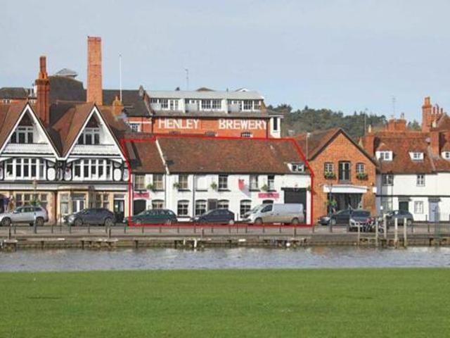 Thameside, Henley on thames, High Street Retail