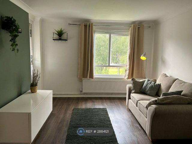 Thamesmead, London SE28, 1 bed flat to rent, £1,550 pcm | PrimeLocation