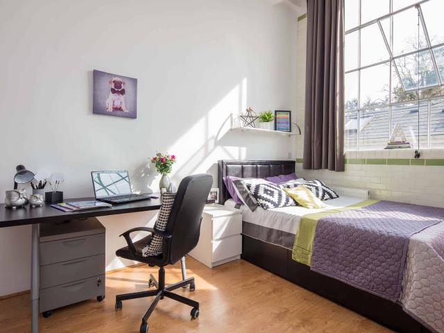 Smart Student Accommodation London, UK | Amber