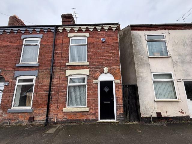 Thanet Street, Chesterfield S45, 2 bed end terrace house to rent, £750 pcm | PrimeLocation