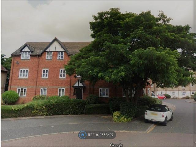 Thetford House, Reading RG1, 2 bed flat to rent, £1,350 pcm | PrimeLocation