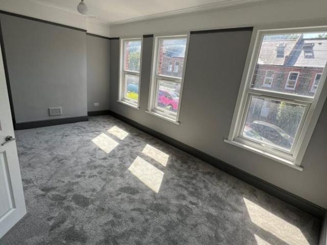 Theydon Street, Walthamstow, London E17, 2 bed flat to rent, £2,100 pcm | PrimeLocation