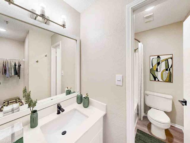 The 1800 at Barrett Lakes Apartments 2 Bedroom Apartment for Rent at 1800 Barrett Lakes Blvd Nw, Kennesaw, GA 30144