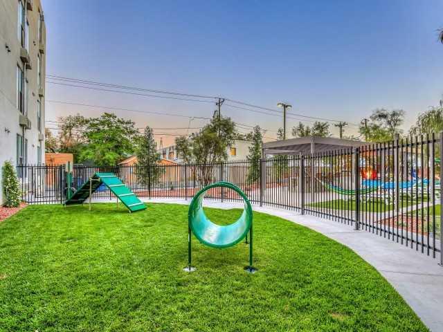 The 211 Studio Apartment for Rent at 211 N 8th St, Las Vegas, NV 89101 Downtown Las Vegas