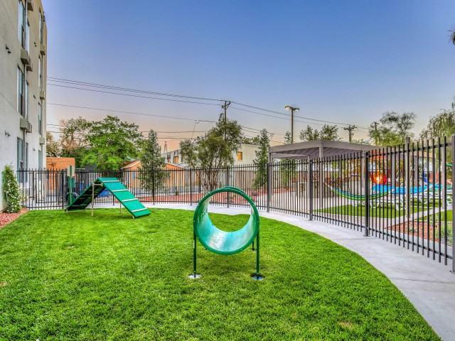 The 211 Studio Apartment for Rent at 211 N 8th St, Las Vegas, NV 89101 Downtown Las Vegas