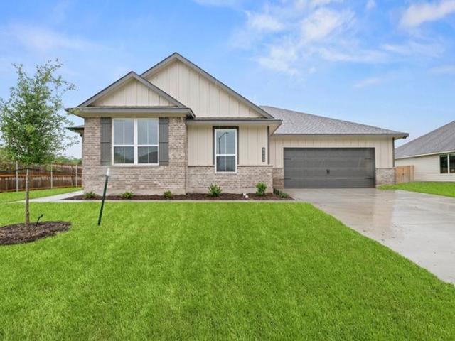 The 2205 Plan Liberty Oaks Community