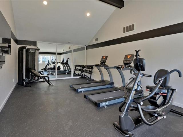 The 3900 Apartments 2 Bedroom Apartment for Rent at 3900 Fir Tree Dr, Riverside, CA 92505 La Sierra