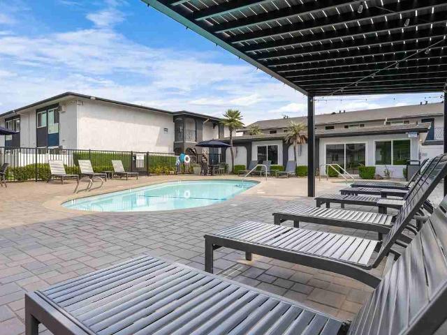 The 5800 Apartment Homes 2 Bedroom Apartment for Rent at 5800 South St, Lakewood, CA 90713 Lakewood Park