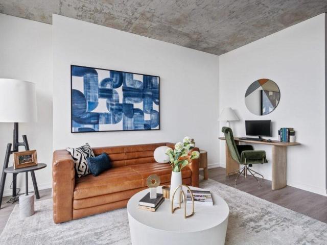 The 808 Cleveland 2 Bedroom Apartment for Rent at 808 N Cleveland Ave, Chicago, IL 60610 Near North Side