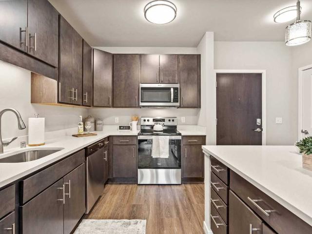 The 85 at Maple Grove 3 Bedroom Apartment for Rent at 4002 Manchester Rd, Madison, WI 53719