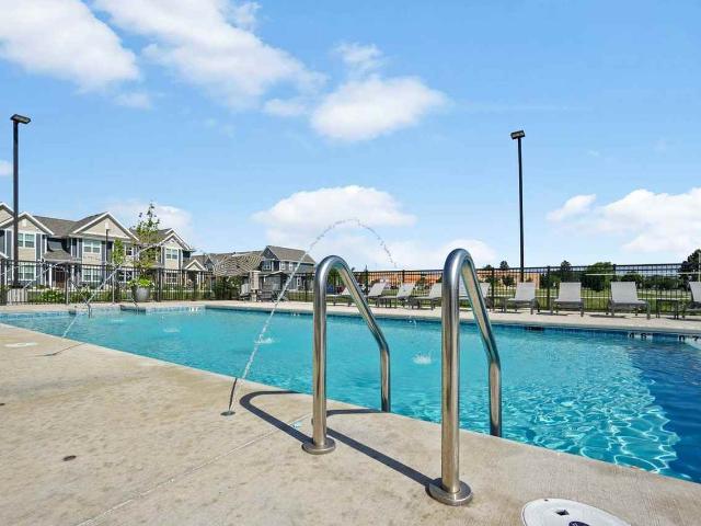 The 85 at Maple Grove 2 Bedroom Apartment for Rent at 4002 Manchester Rd, Madison, WI 53719