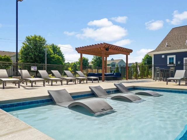The 85 at Maple Grove 2 Bedroom Apartment for Rent at 4002 Manchester Rd, Madison, WI 53719