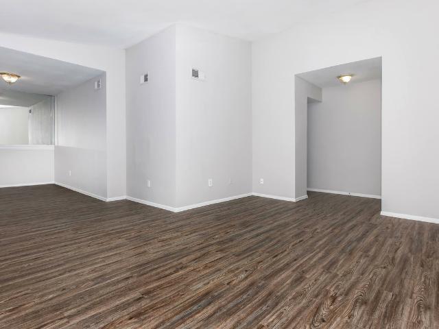 The 910 Apartments 1 Bedroom Apartment for Rent at 910 Cypress Station Dr, Houston, TX 77090