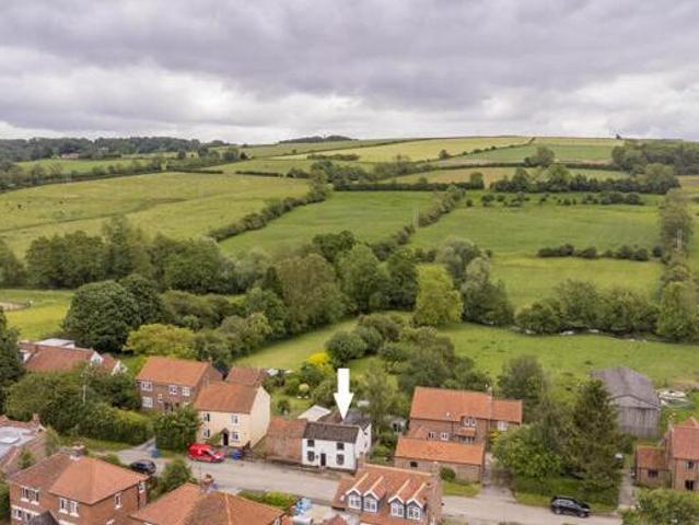 The Cottage, Nunburnholme, 4 Bedroom House