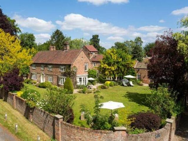 The Cottage, Skelton, 6 Bedroom House