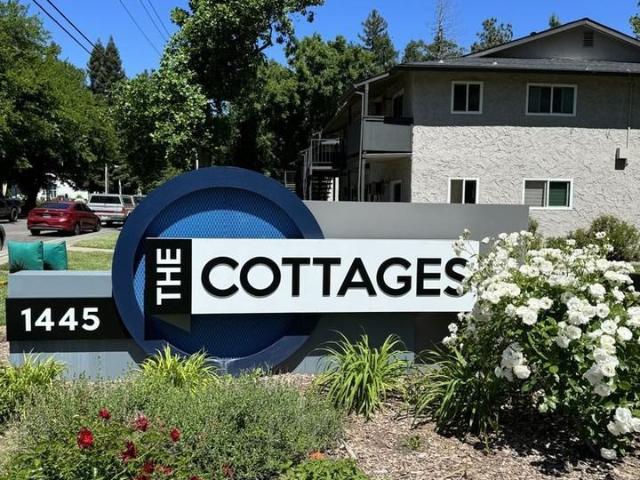 The Cottages 2 Bedroom Apartment for Rent at 1445 W 3rd St, Chico, CA 95928