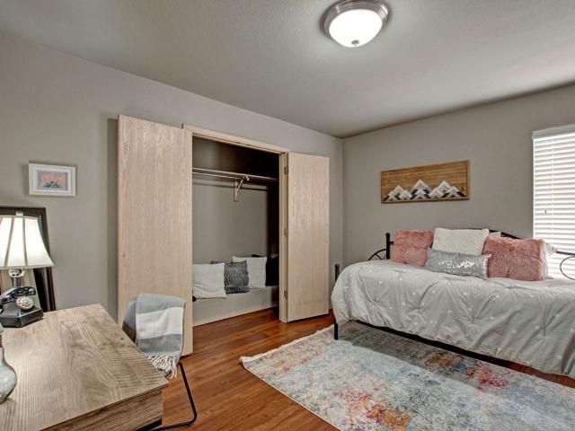 The Cottages at Hefner Road 2 Bedroom Apartment for Rent at 1209 W Hefner Rd, Oklahoma City, OK 73114