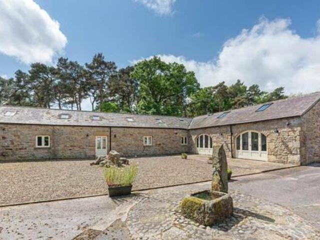 The Courtyard, Newlands Grange, 4 Bedroom Barn