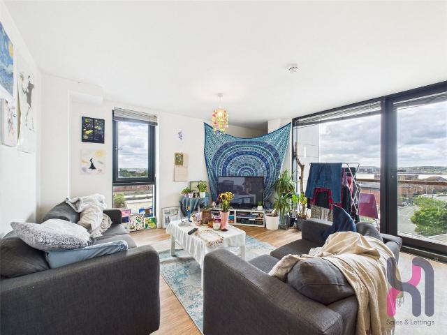 The Courtyard, 3 Stanhope St, Liverpool L8, 3 bed flat to rent, £1,475 pcm | PrimeLocation