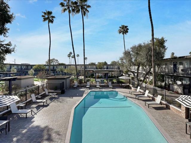 The Courtyards Apartment Homes 2 Bedroom Apartment for Rent at 12401 Studebaker Rd, Norwalk, CA 90650 Norwalk