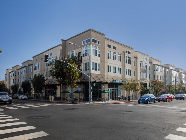The Courtyards at 65th Street